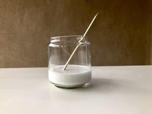 Snowstorm in a Jar Science Experiment - Mombrite