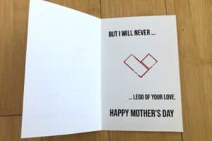 DIY Customizable LEGO Mother’s Day Card [Free Printable] | Mombrite