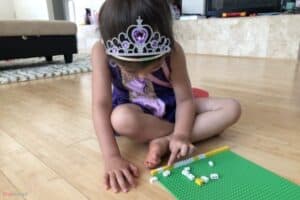 Coding Binary Alphabet with LEGO | Mombrite