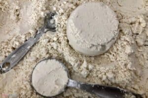 2 Ingredient DIY Moon Sand Recipe | Mombrite