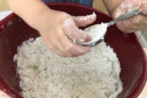 DIY Moon Sand Recipe for Kids (Easy 2 Ingredient Sensory Play) | Mombrite