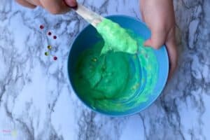 Christmas Tree Slime Recipe for Kids | Mombrite