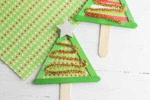 20+ Fun Christmas Popsicle Stick Crafts for Kids | Mombrite