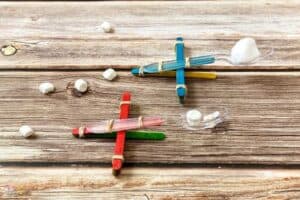 Popsicle Stick Catapult Snowball Fight STEM Activity | Mombrite