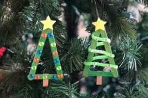 20+ Fun Christmas Popsicle Stick Crafts for Kids | Mombrite
