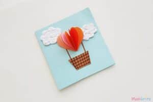 3D DIY Heart Hot Air Balloon Card | Mombrite