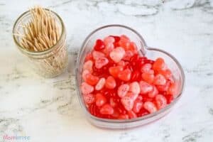 Heart Jelly Bean and Toothpick Structures STEM Activity - Mombrite