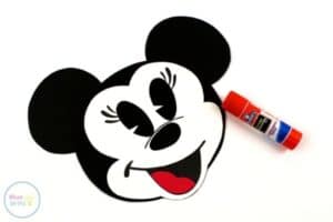 Minnie Mouse Paper Bag Puppet [Free Template] - Mombrite