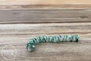 Wriggly Straw Wrapper Worm Experiment | Mombrite