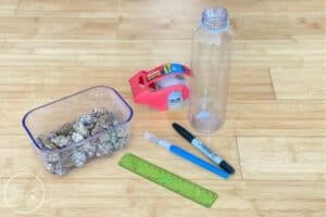 How to Build an Easy DIY Rain Gauge | Mombrite