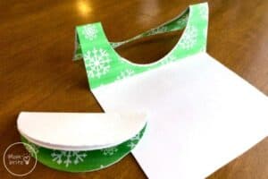 Spinning Elf Christmas Card [Free Printable Template] | Mombrite