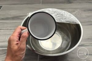 How to Make a Solar Still: Simple Solar Experiment | Mombrite